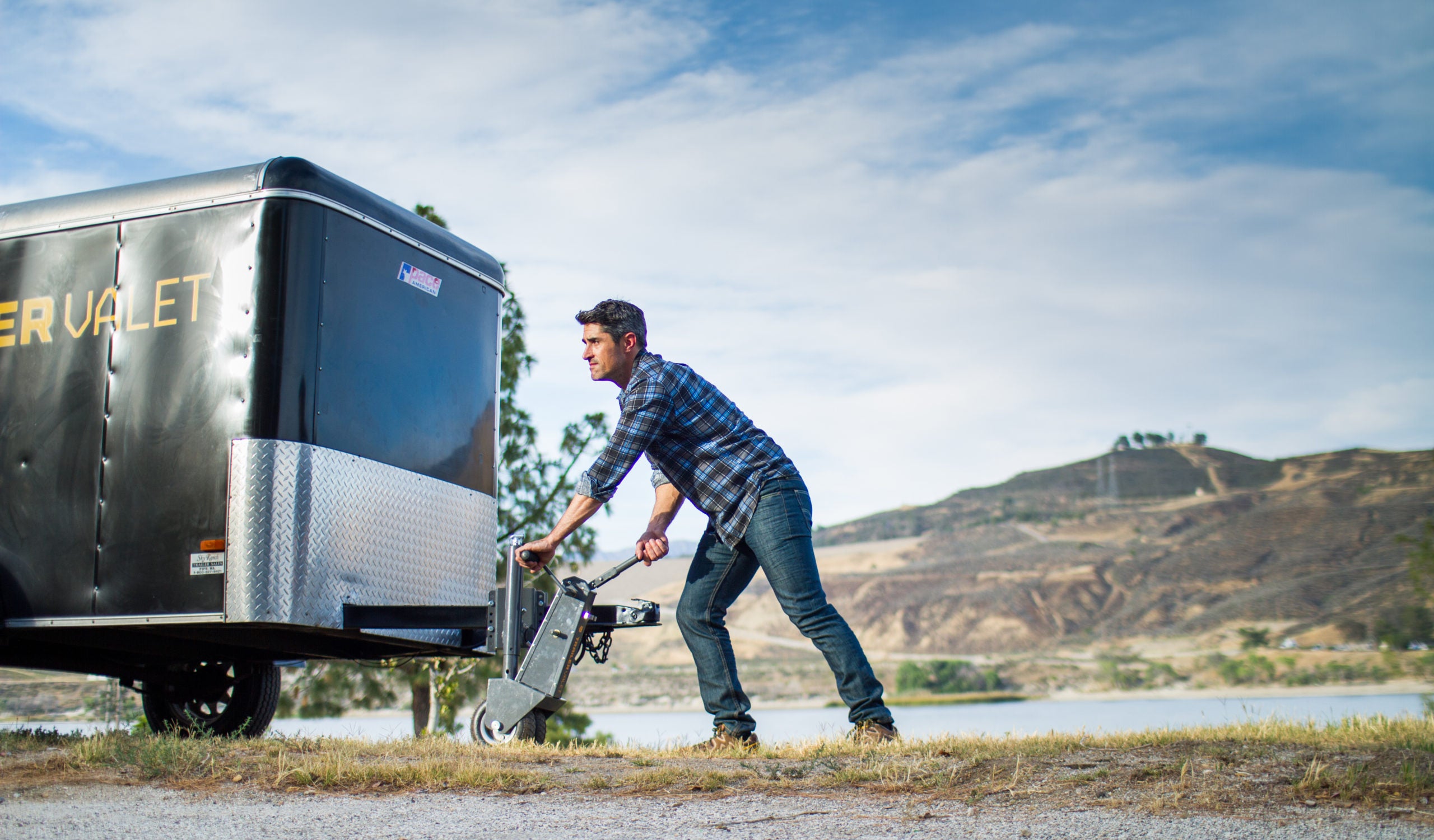 How to Use a Trailer Dolly | Trailer Valet