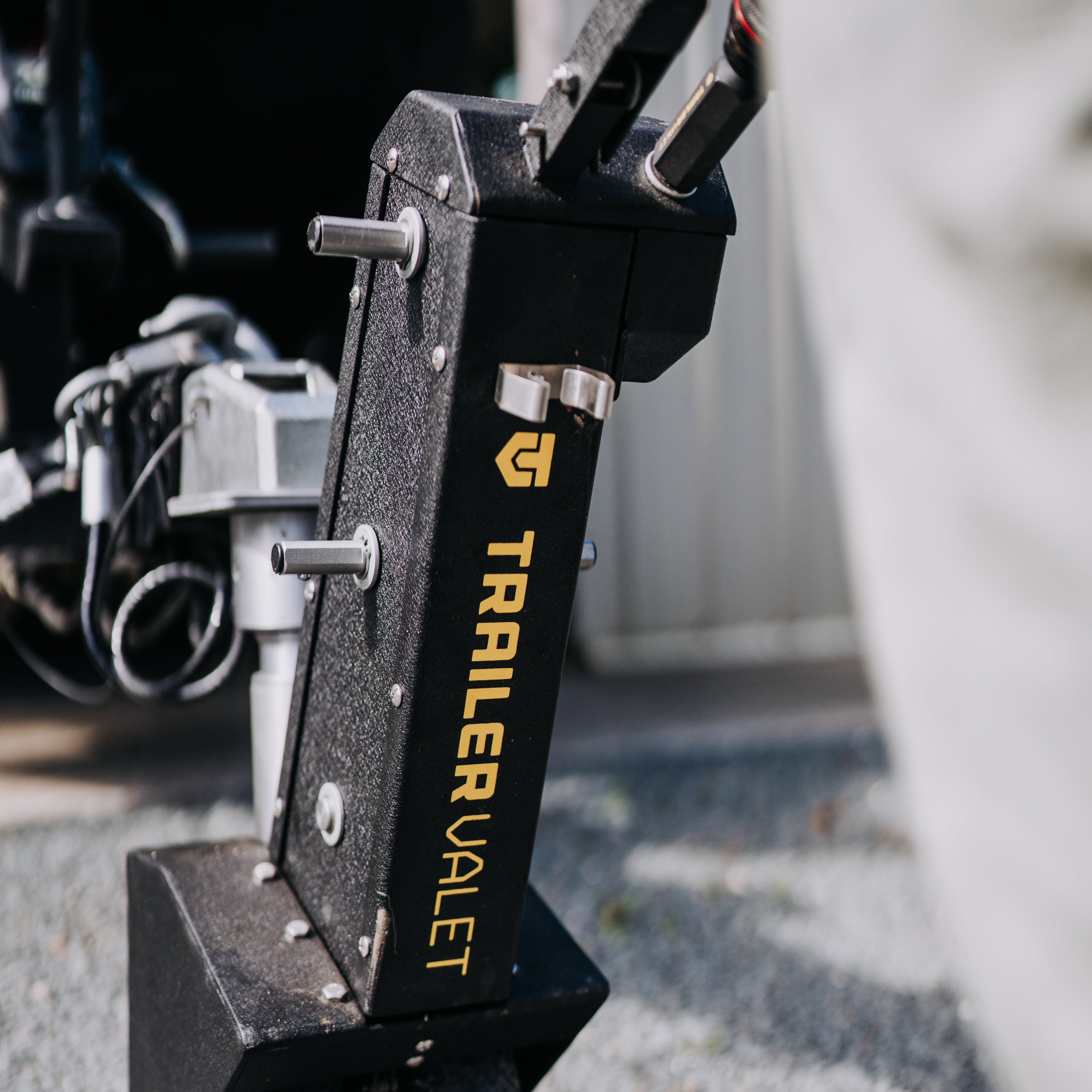 Trailer Valet MV Pro Dolly – 12,000 lb Drill-Powered Mover